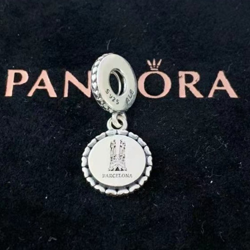 Pandora Gaudi La Sagrada Familia Spain Barcelona Char… - Gem